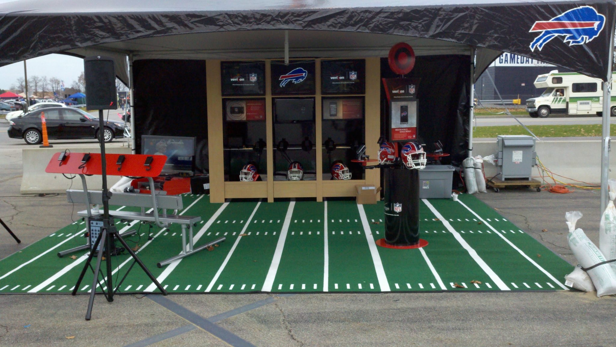 Exploring the Roles: Booth Babes, Brand Ambassadors, & Hostesses